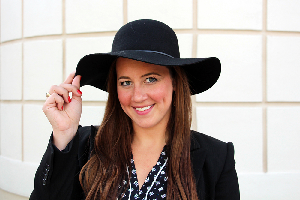 Black Hat & Black Blazer | Sparkles and Shoes