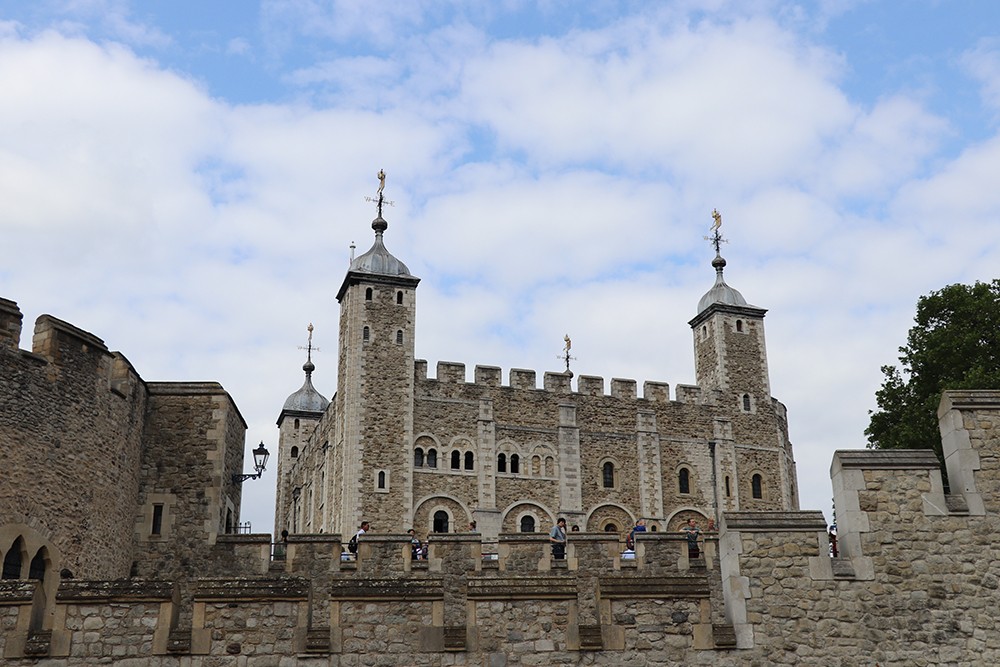 The Tower of London - Sparkles and Shoes Travel Blog