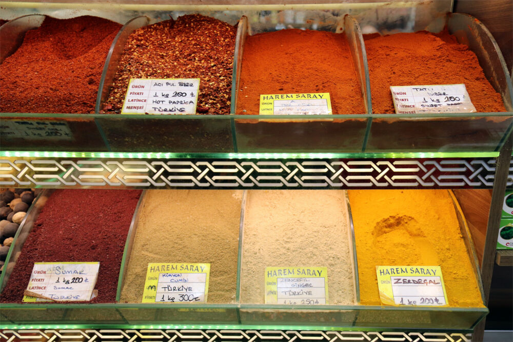 Istanbul Highlights - Sparkles and Shoes